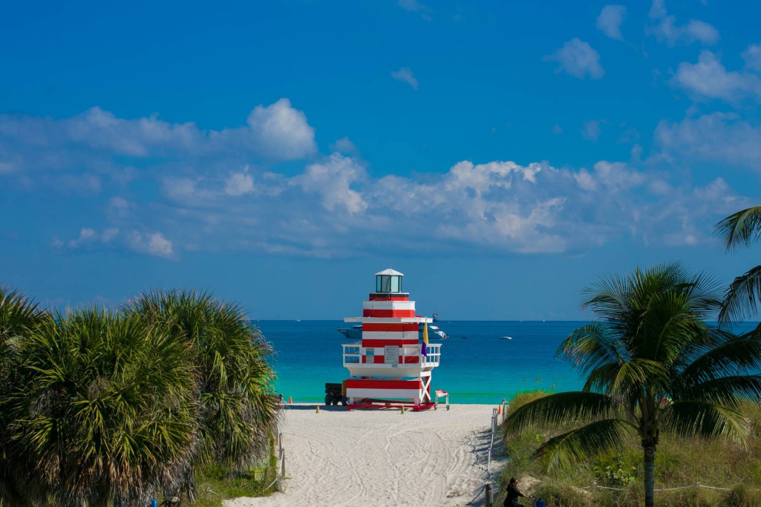 14 Extremely Cool Things to Do in Miami - Endless Travel Destinations